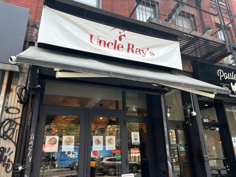 DISH OF THE WEEK in New York: Duo Chicken Rice at UNCLE RAY’S – Eat This NY